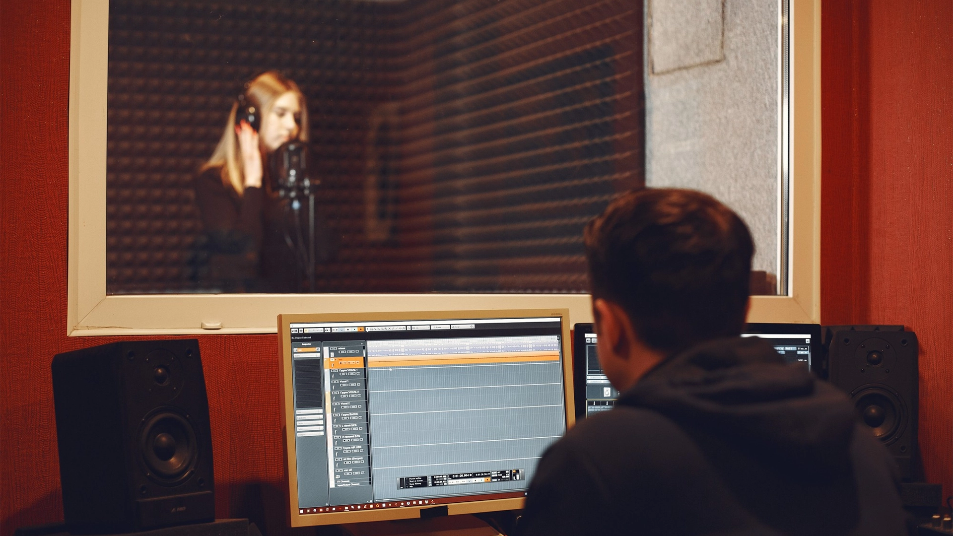 Step by step in video game dubbing - Linguaserve